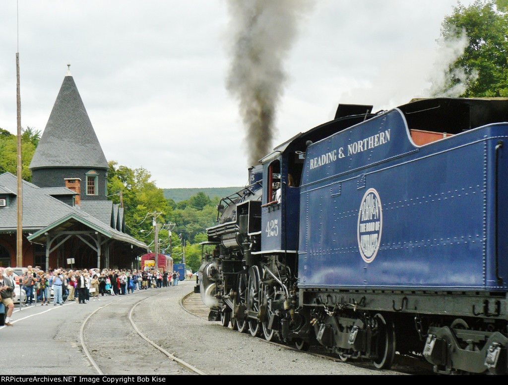 The excursionists are ready to board at the old CNJ Mauch Chunk station